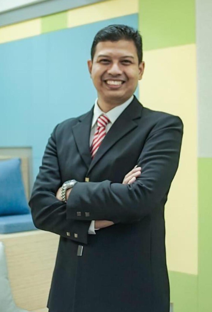 Pejabat Struktural - Direktorat Simpul Tumbuh UII